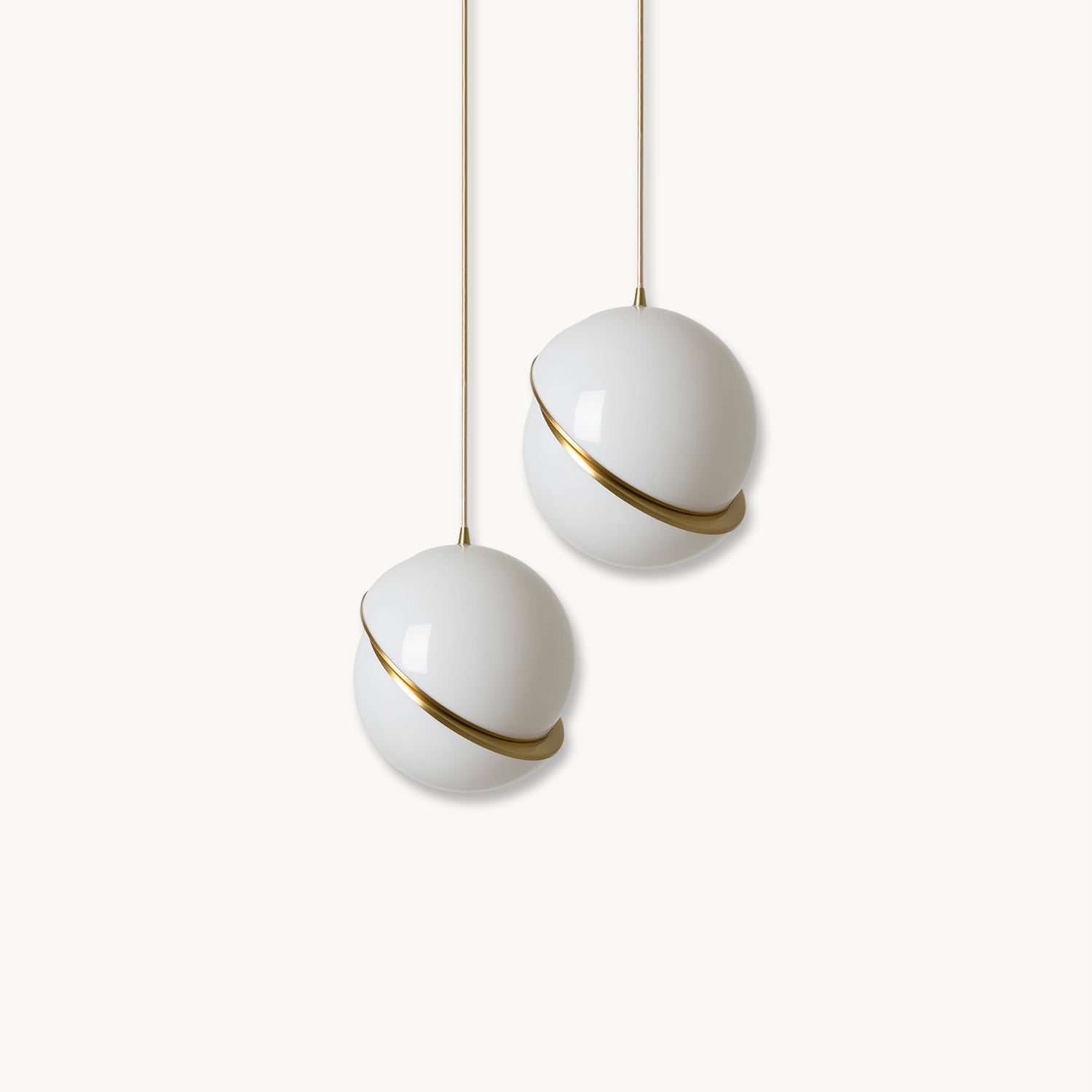 Crescent Pendant Light – Mooijane
